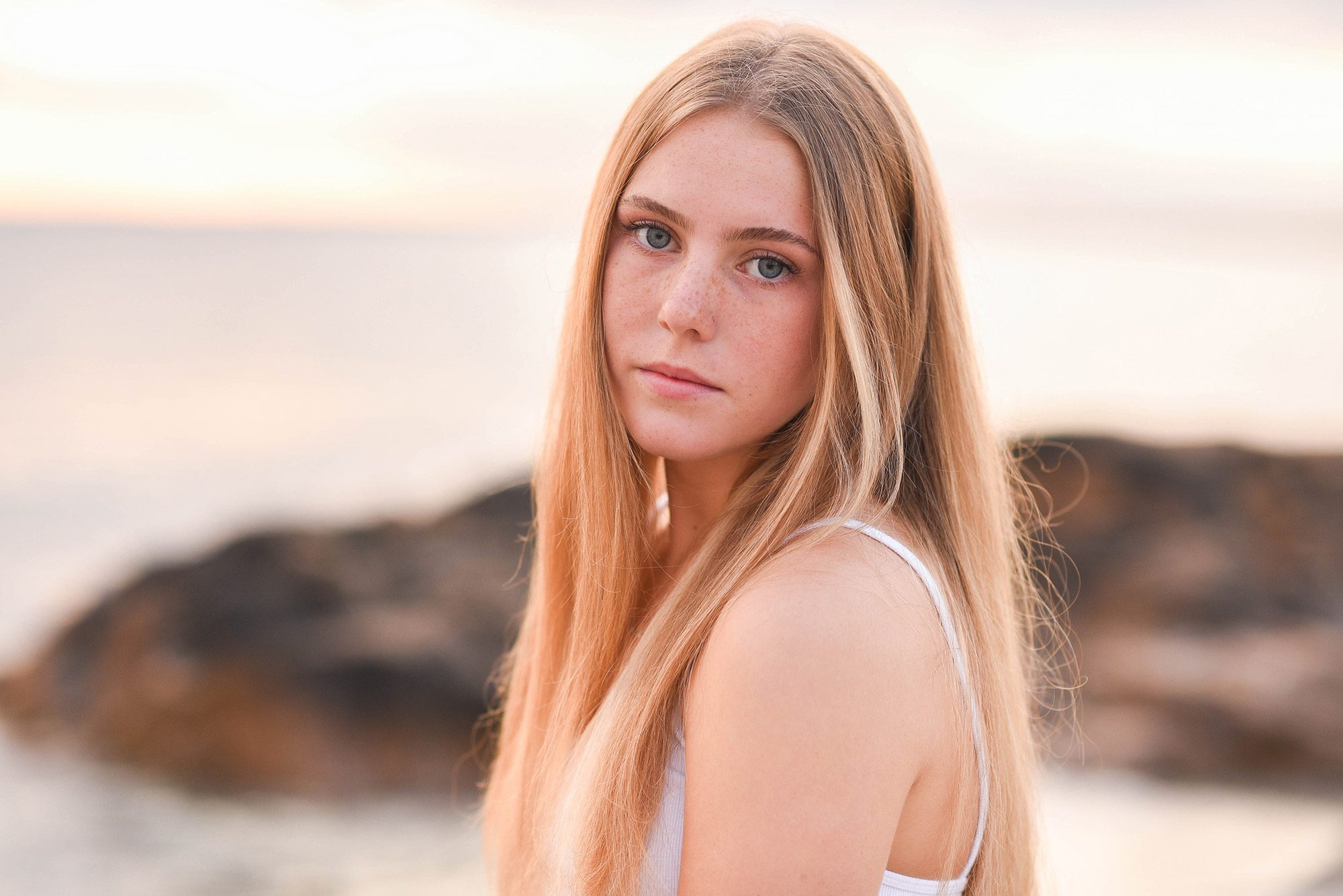 Hannah | Little Compton Senior Photo Session » Newport Portrait ...