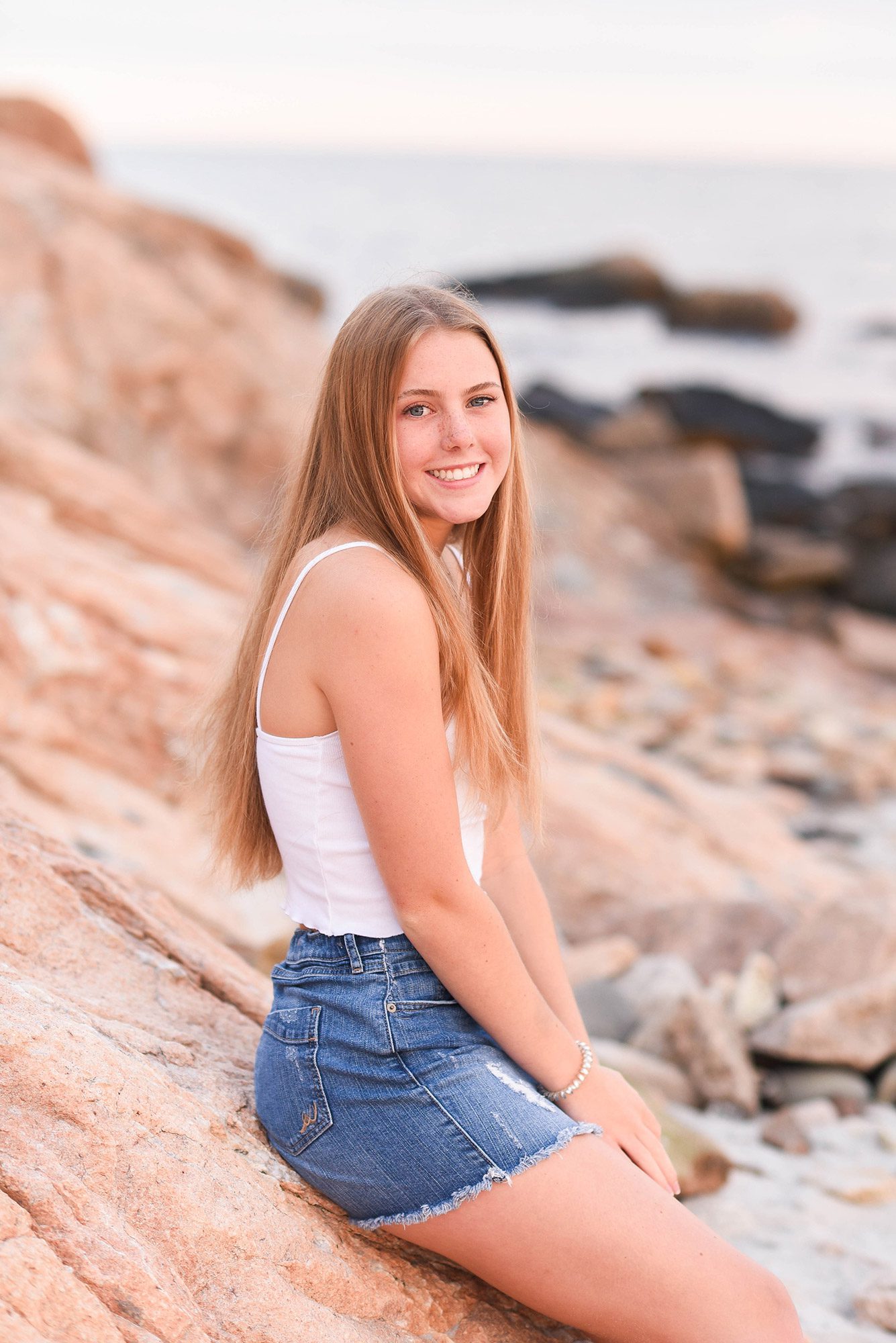 Hannah | Little Compton Senior Photo Session » Newport Portrait ...
